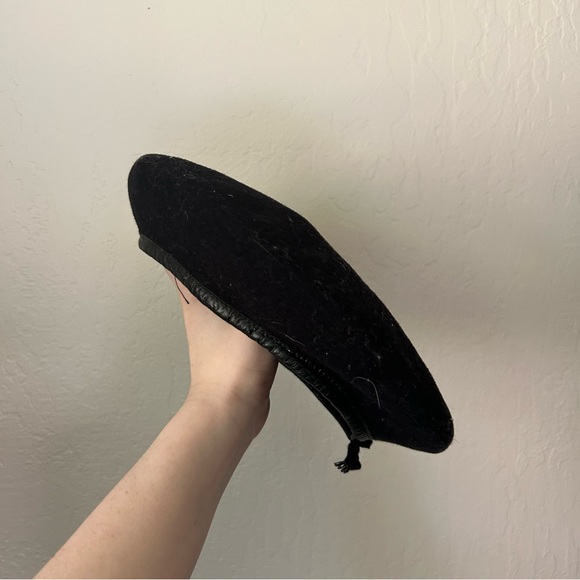 Vintage | Accessories | Vintage 4s Dutch Wool Beret By Zwart | Poshmark